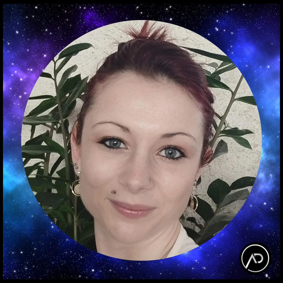 Nora Behagle | Médium - Magnétiseuse - Cartomancienne